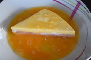 Vyprážaný syr so šunkou, top 1 najlepší recept - Chutné recepty